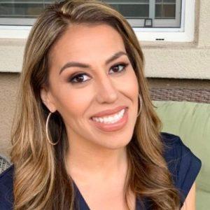 Alexis Fernandez Bio, Wiki, Age, Husband, KTUU-TV, Net Worth