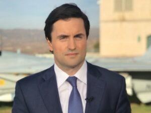 Lucas Tomlinson Bio, Age, Wife, Fox News, Net Worth, Salary, Twitter