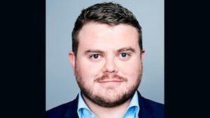 Donie O'Sullivan Bio, Wiki, Age, Wife, CNN, Net Worth, and Salary