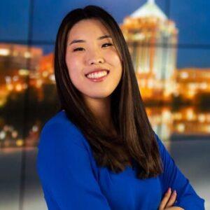 Sabrina Lee Bio, Wiki, Age, Husband, WAOW, Net Worth, & Salary