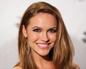Chrishell Stause (Selling Sunset) Bio, Wiki, Age, Spouse, Worth, Shows