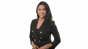 Alexandra Lewis Bio, Wiki, Age, Husband, 9News, and Net Worth