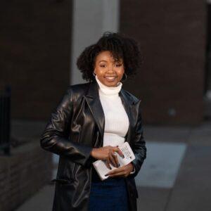 Zoie Henry Bio, Wiki, Age, Husband, WLTX-TV, Net Worth, Salary